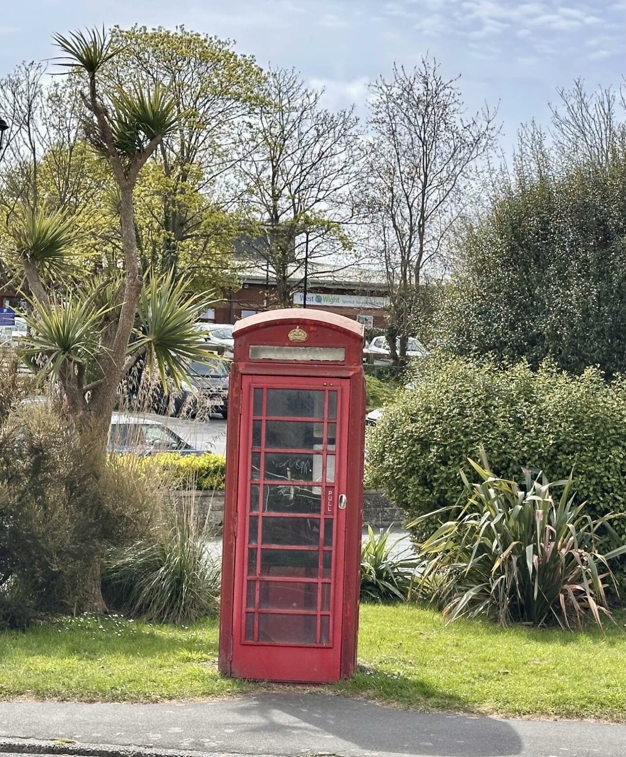 Ideas for the red telephone box at Moa Place - Freshwater Parish ...